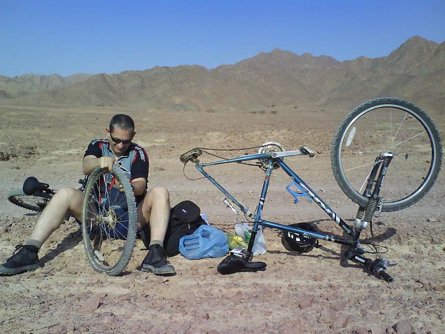 Yaron Paz – π group